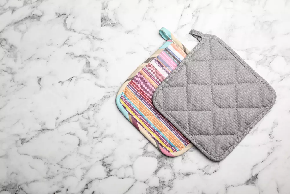 DIY Easy Potholders | GoldStar Tool | Blog