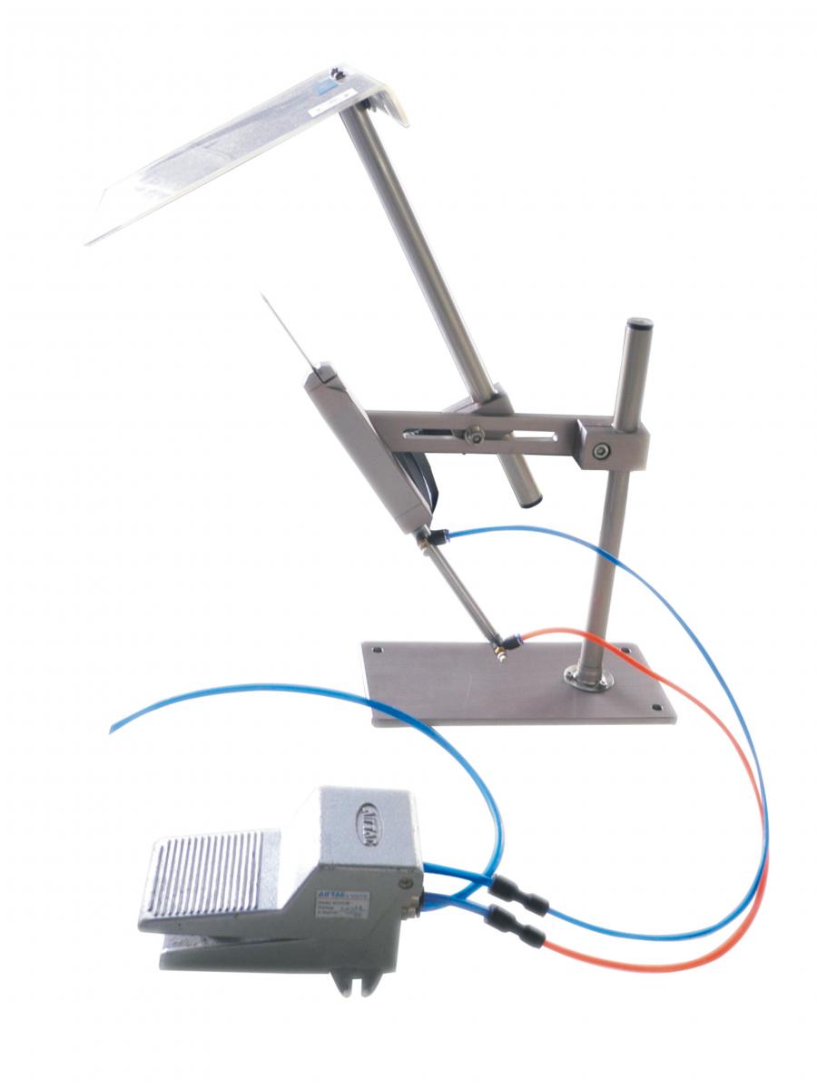 TM-100 Pneumatic Tagging Machine | GoldStar Tool